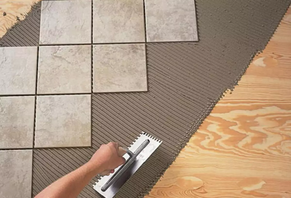 Posible bang ilagay ang nakalamina sa tile at tile sa laminate