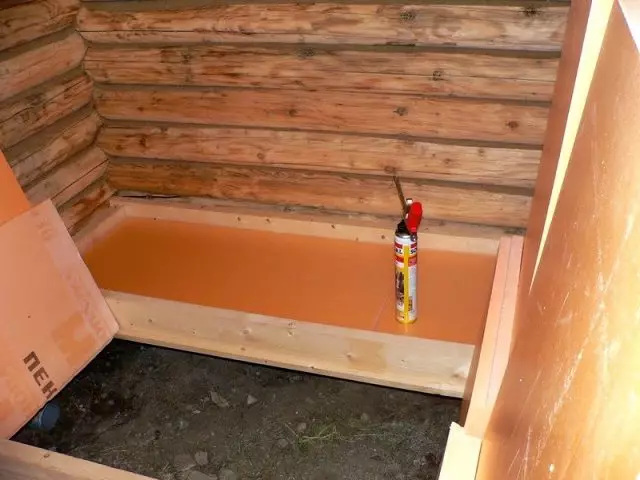 Warm vloer in die bad Penpleks: Voor- en nadele, installasie funksies