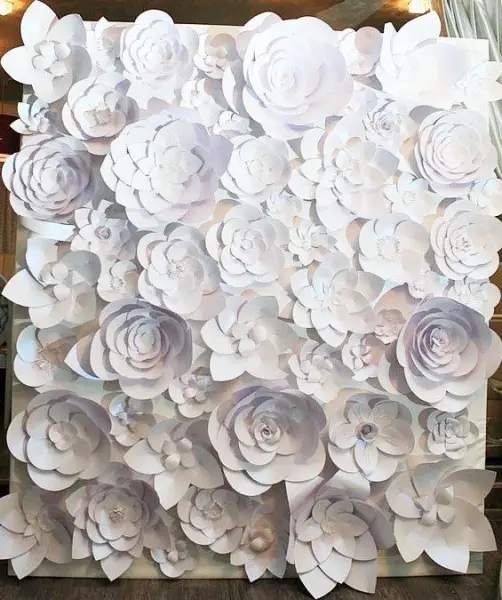 Papierblumen für Dekorationshalle 100_9