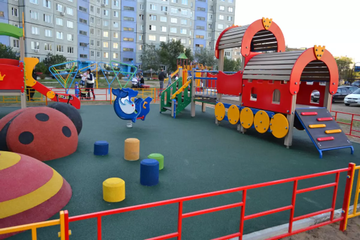 Tħawwil għal Playgrounds. 10232_9