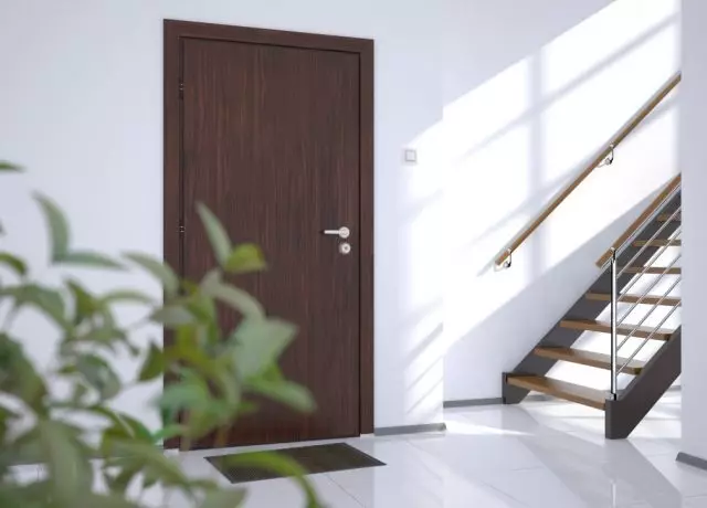Milyen bejárati ajtó választhat egy lakást