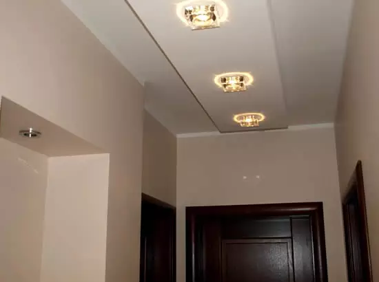 Ceilings боздошта аз гили