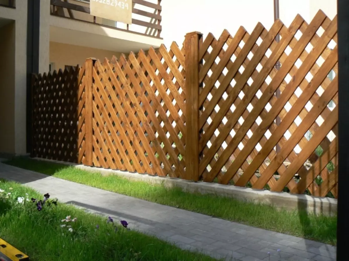 Garduri frumoase din lemn + fotografie 10573_23