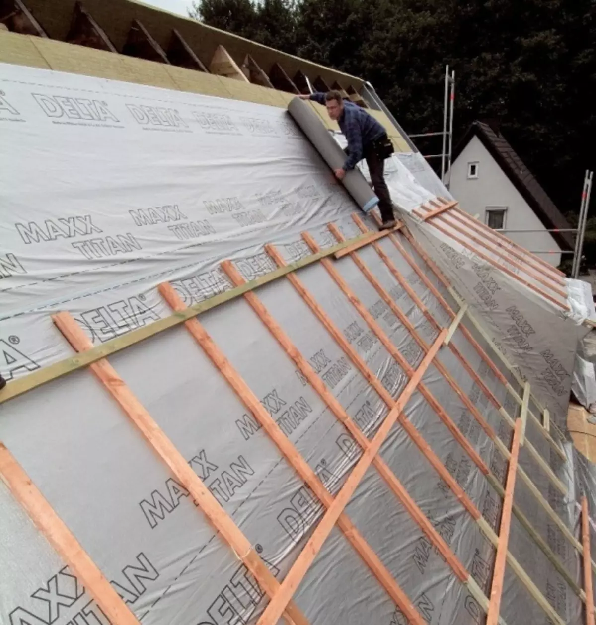 Bagaimana untuk memanaskan bumbung rumah 10692_15