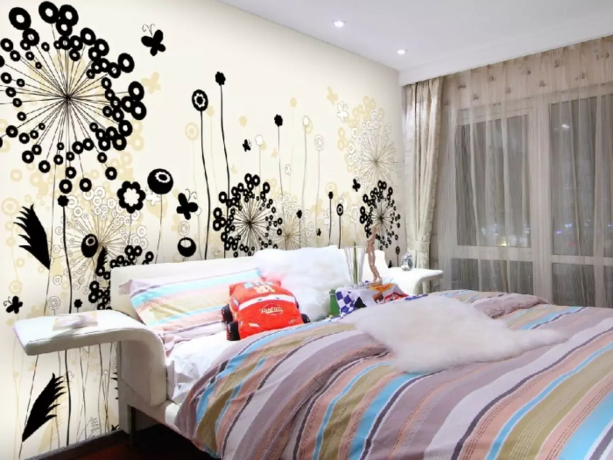 Dormitorio interior con papel tapiz Dos tipos + Foto 1083_20