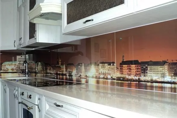 Ako namontovať plastovú zásteru v kuchyni s vlastnými rukami + foto 114_1