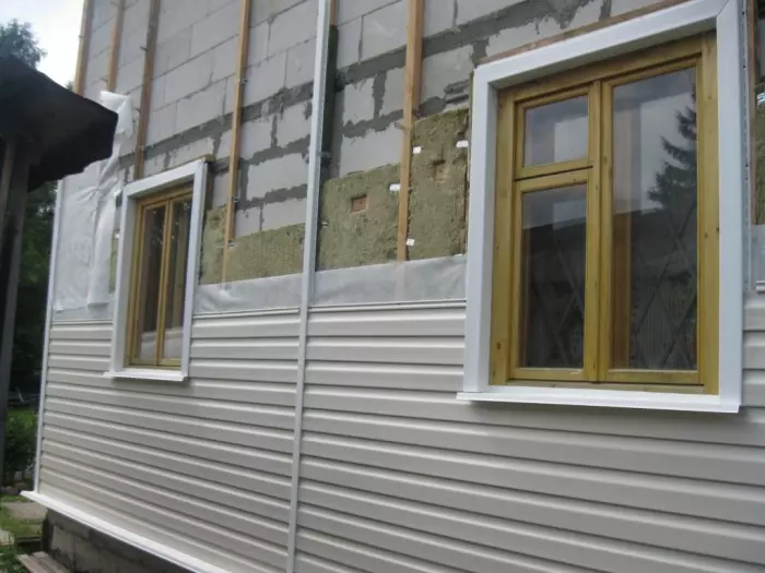 Menamatkan fasad rumah blok konkrit berudara 11756_11