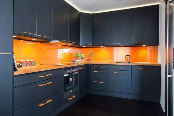 A színek kombinációja a konyhában a belső térben + fotó 12226_11