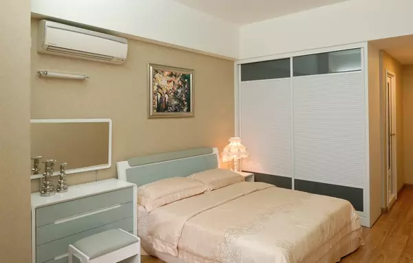 Мали спални дизајн во стан + слика 12287_8