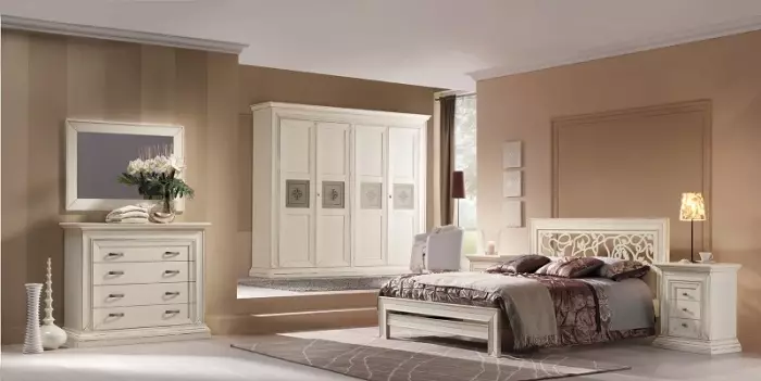 Внатрешна спална соба во класичен стил + слика 12292_14