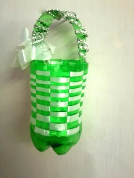编织塑料瓶的篮子 12391_12