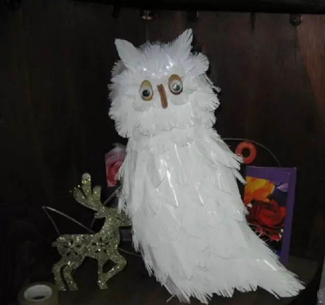 Owl iz plastičnih steklenic 12393_16