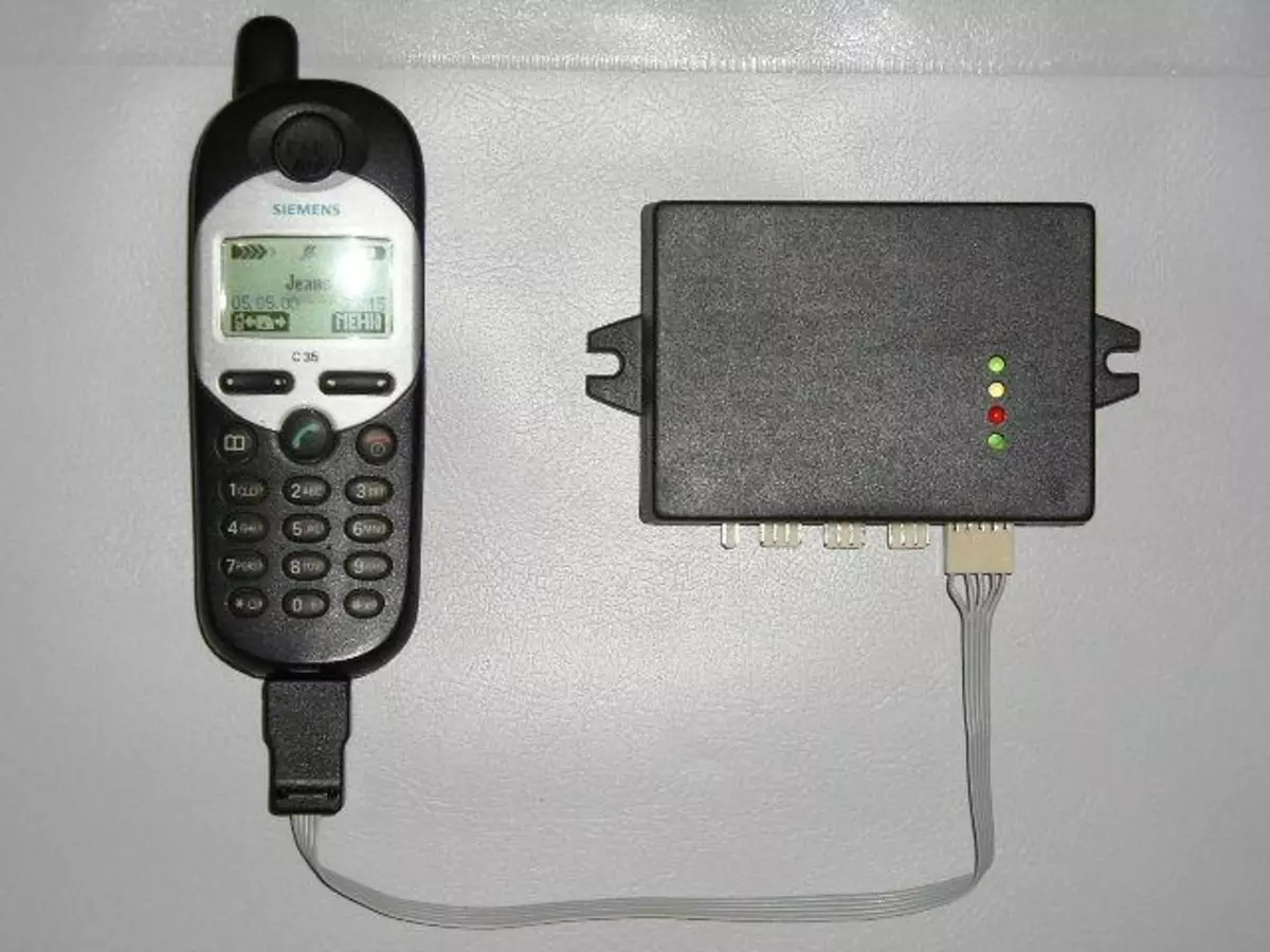 GSM ავტოფარეხი სიგნალიზაცია 12451_1