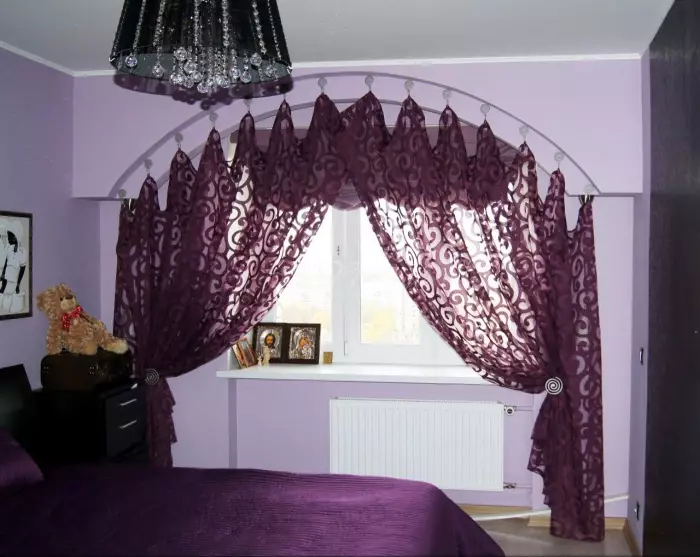 Como pendurar cortinas sem cornija 12724_3