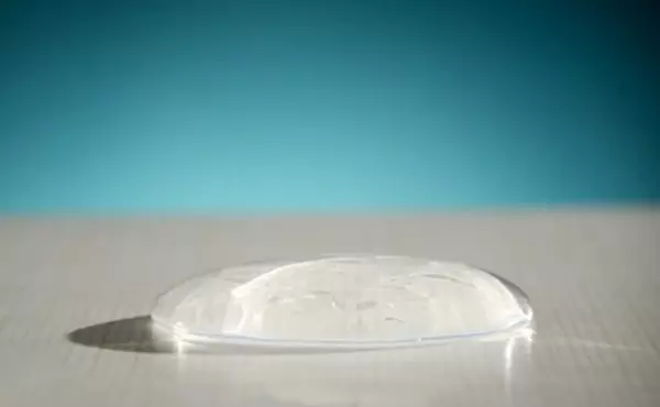 tekutý sklo