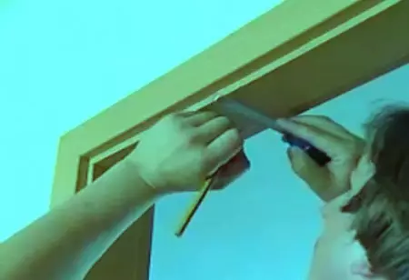 Como instalar a porta gaita com suas próprias mãos, vídeo, instrução 1447_11
