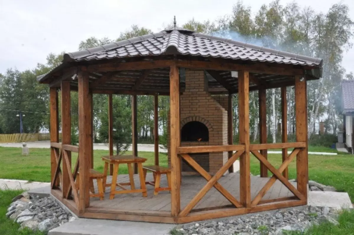 Arbor gusa kandi nziza hamwe na brazier + ifoto 15879_5