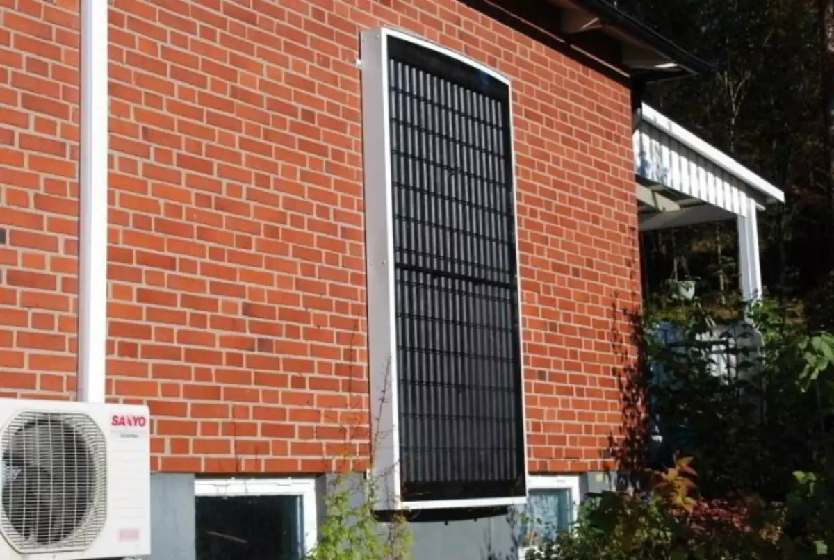 Air solar collector