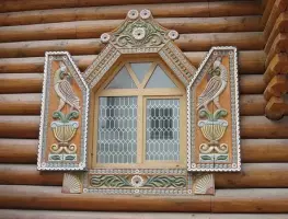 Okenice pro chaty: dřevěné a kovové 1614_1