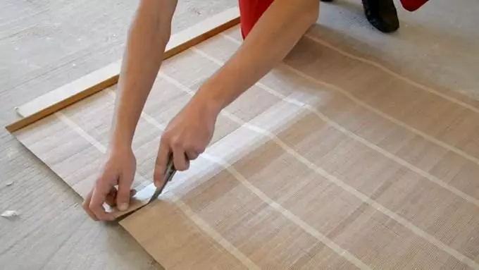 Cómo Glue Bamboo Wallpaper + Video 16206_11