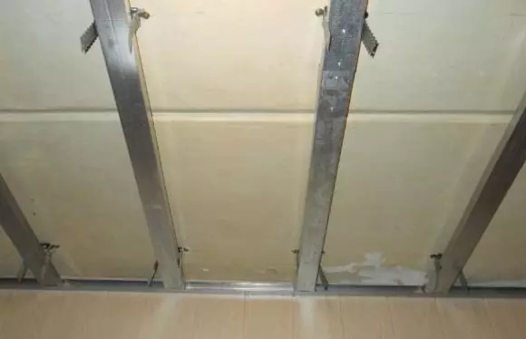 PVC-panel til loft: Installation, fastgørelse 16309_18