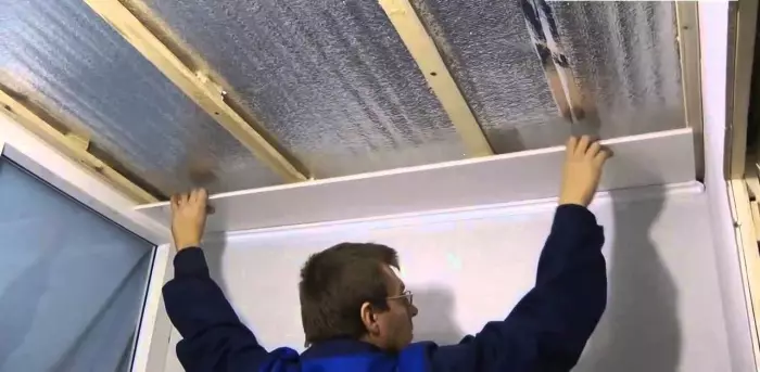 Panell de PVC per al sostre: instal·lació, fixació 16309_24