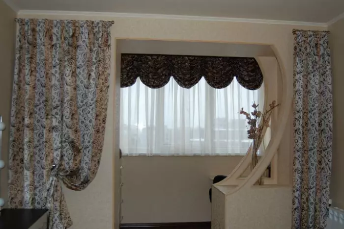 Curtains on the balcony: ideas and photos 16479_6