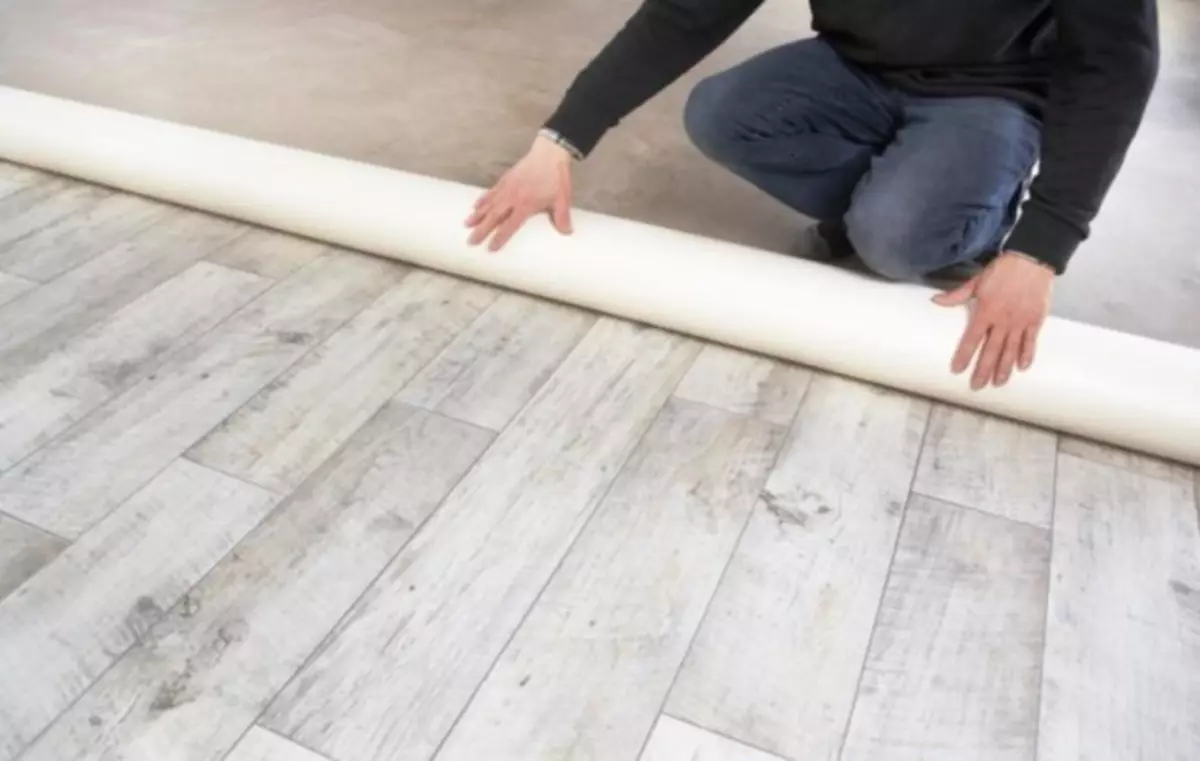 Spånplader på gulvet under linoleum: tykkelse end limning hvordan man