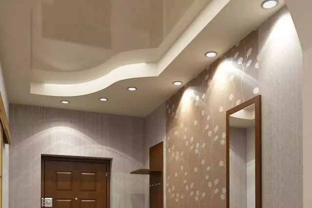 Рашири таванот или drywall: што е подобро и поевтино, прегледите на сопствениците