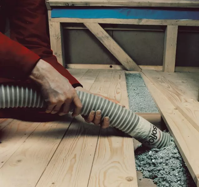 Kuinka eristää lattia puinen talo 19379_9
