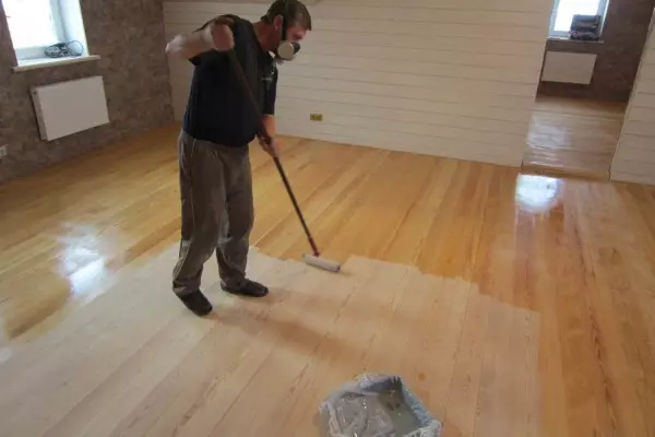 什么选择镶木地板漆耐磨和快干 3685_5