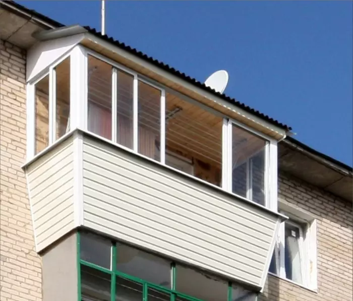 Ako urobiť strechu na balkóne 3854_3