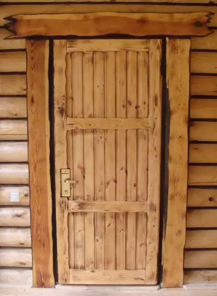 דלתות עץ עבור קוטג'ים 3957_10