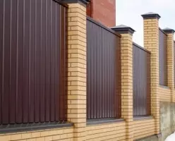 Polonais pour la clôture: types, installation