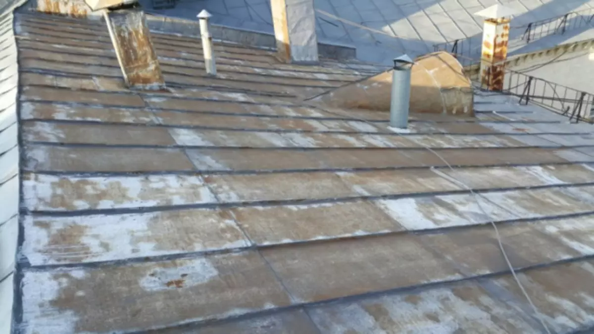 Bagaimana untuk cat bumbung tergalvani