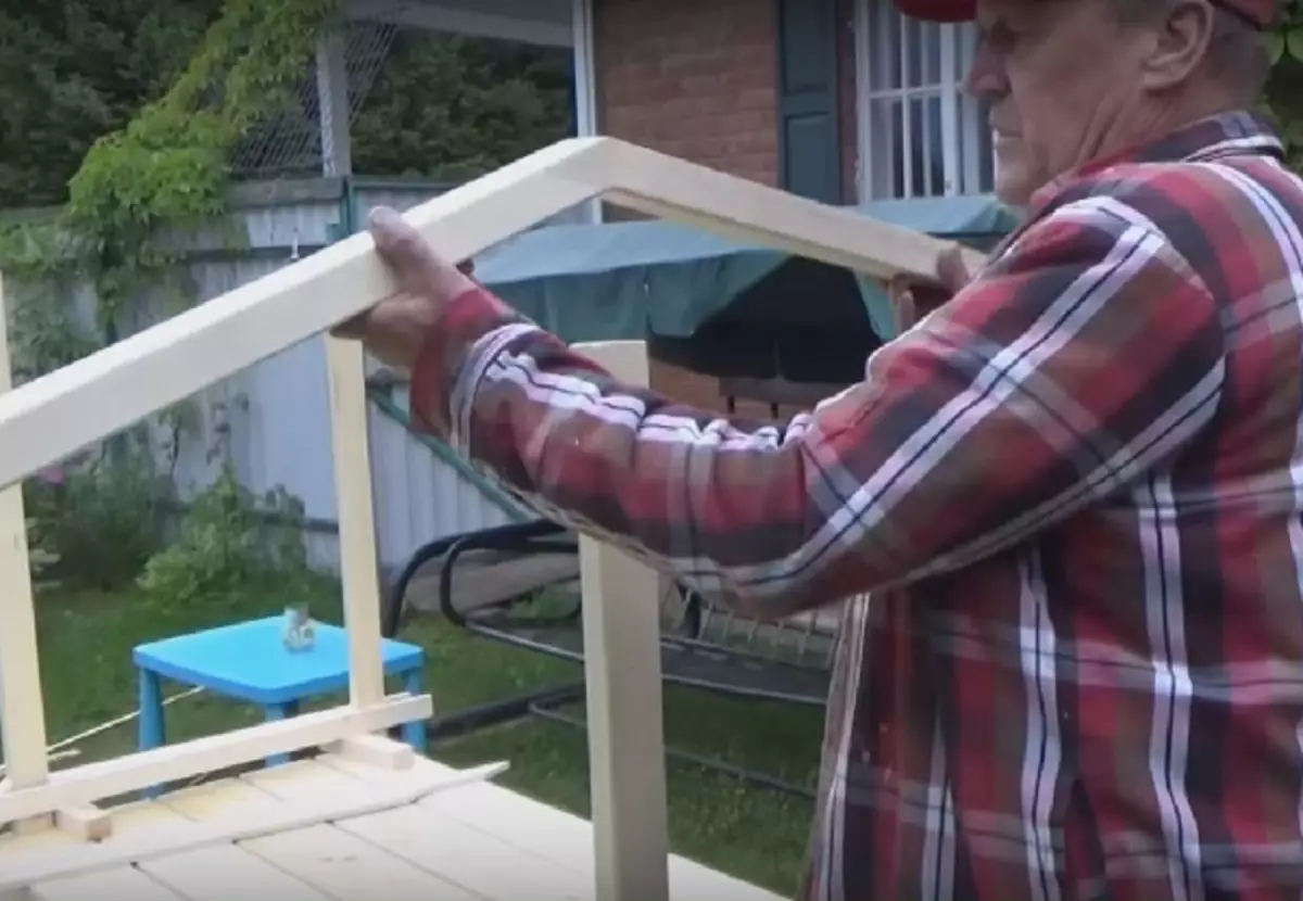 Kako zgraditi verando s svojimi rokami + fotografijo 4261_10