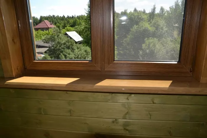 Installation de fenêtres en plastique dans une maison en bois 4441_9