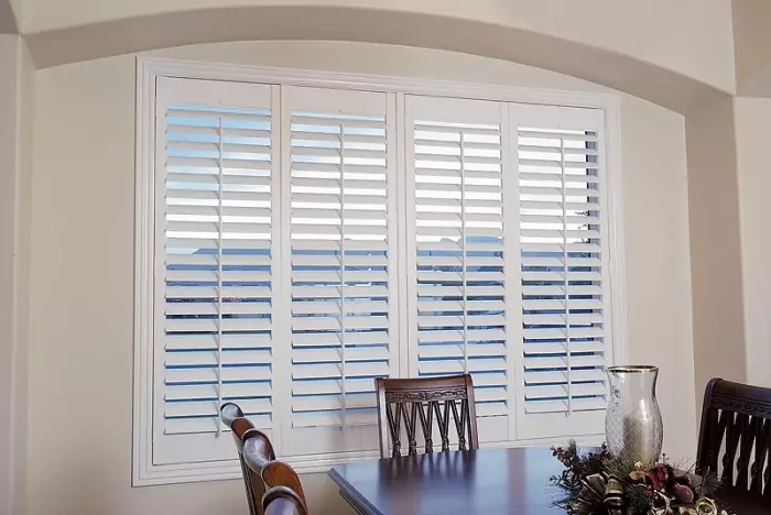 Electric shutters. 4443_3