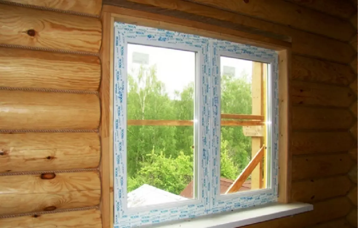 Инсталација на ПВЦ прозорци во дрвена куќа 4444_1