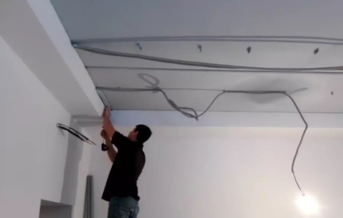 Как да съберем тавана на Грилято