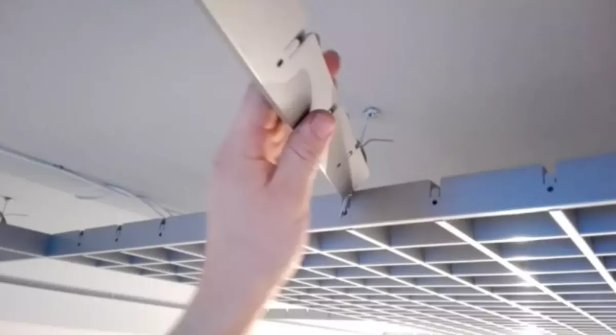 Kako skupljati Grilyato strop