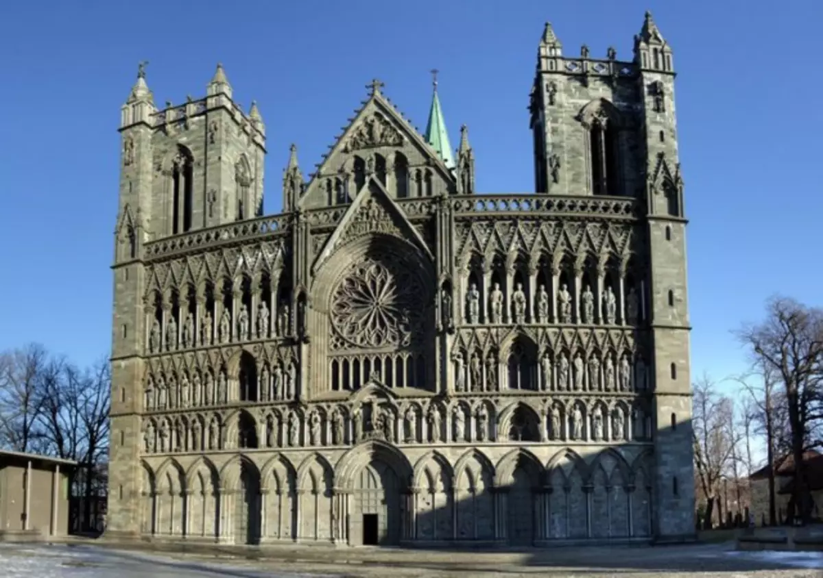 Gothic style in architecture