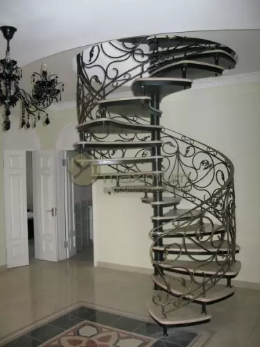spiraliniai laiptai