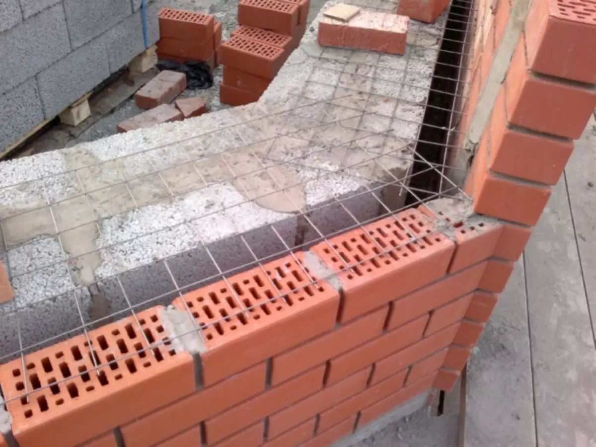 Stěna izolace keramických betonových bloků venku 4916_1