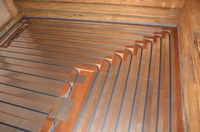 Dysheme të ngrohta në një shtëpi prej druri 4997_1