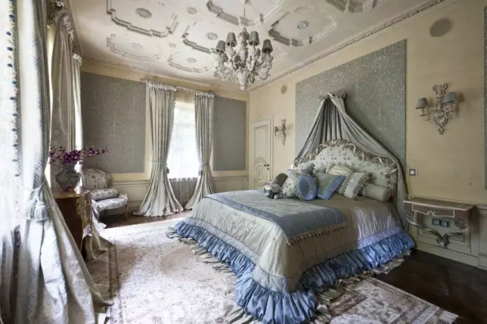 Baroque Bedroom + ဓာတ်ပုံ 5893_15