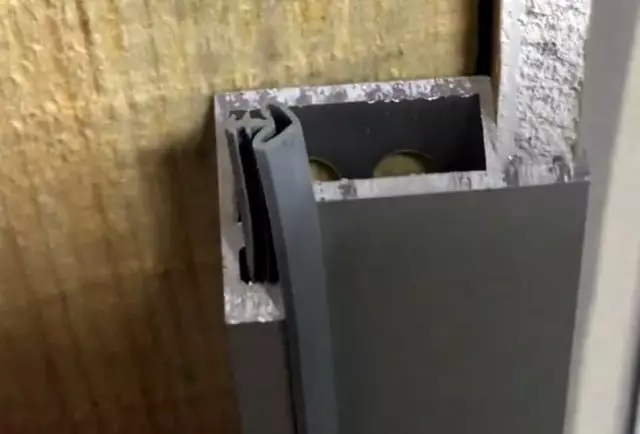 Portas con caixa oculta: como facer e instalar coas súas propias mans