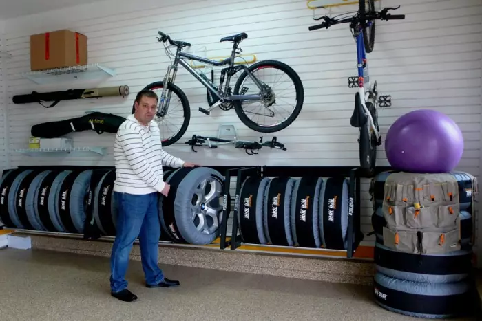 Wie lagern Sie Räder in der Garage?
