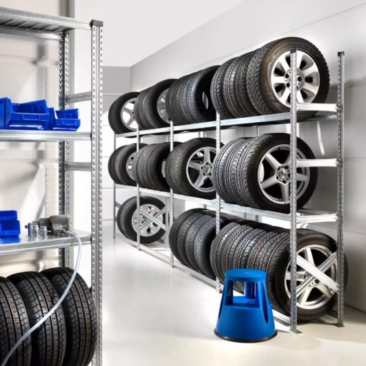 How to store wheels in the garage 6334_2