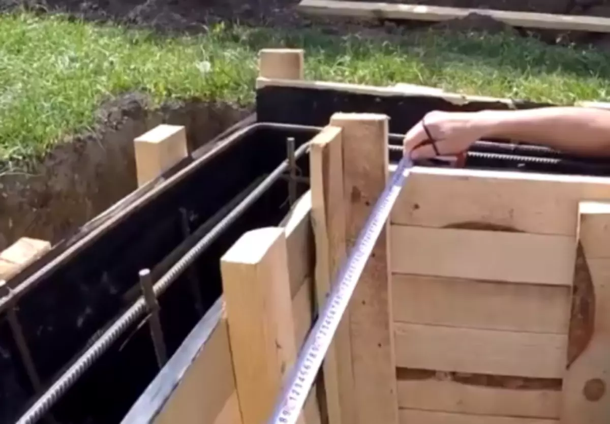Construcció d'una piscina de formigó amb les seves pròpies mans: instruccions pas a pas, fotos